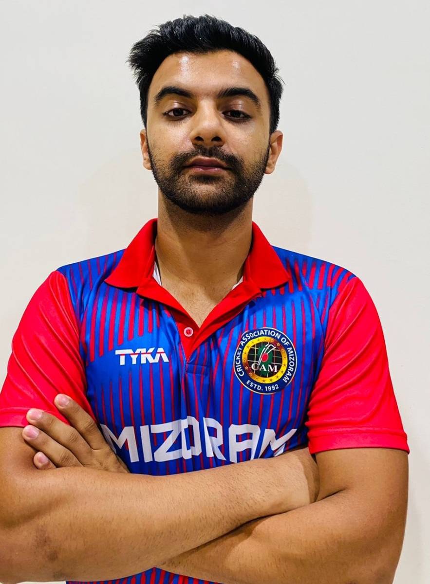 Agni Chopra (Cricketer) Biography, Wiki, Age, Stats, Parents, Career ...